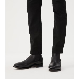 R.M. Williams Boots – Handcrafted Chelsea & Work Boots for Men